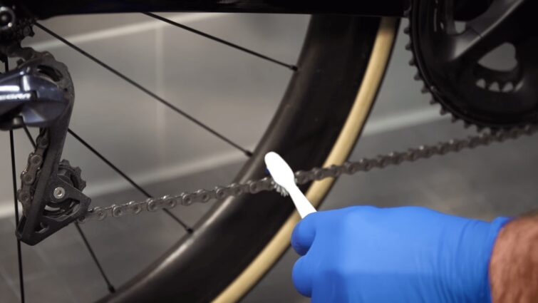 12 Best Bike Greases 2024 - Lubrication for Bearings & Bike Parts