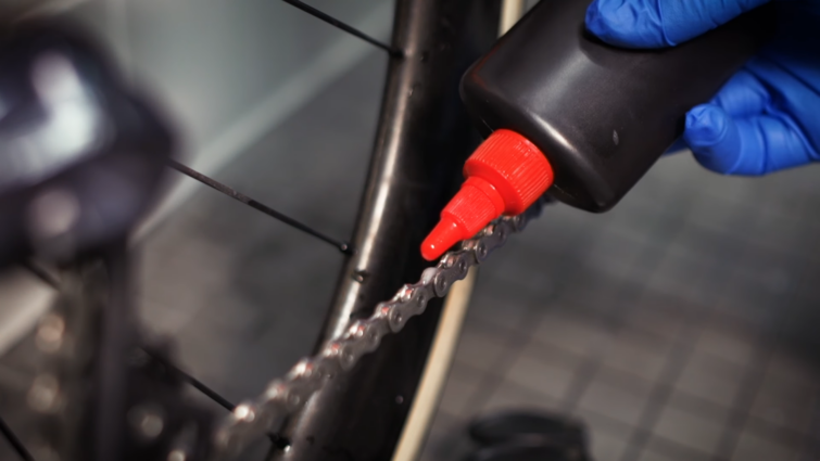 12 Best Bike Greases 2024 - Lubrication for Bearings & Bike Parts